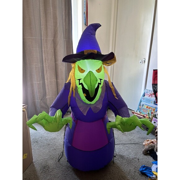 Gemmy | Holiday | Halloween 4ft Spooky Scary Witch Airblown Yard ...